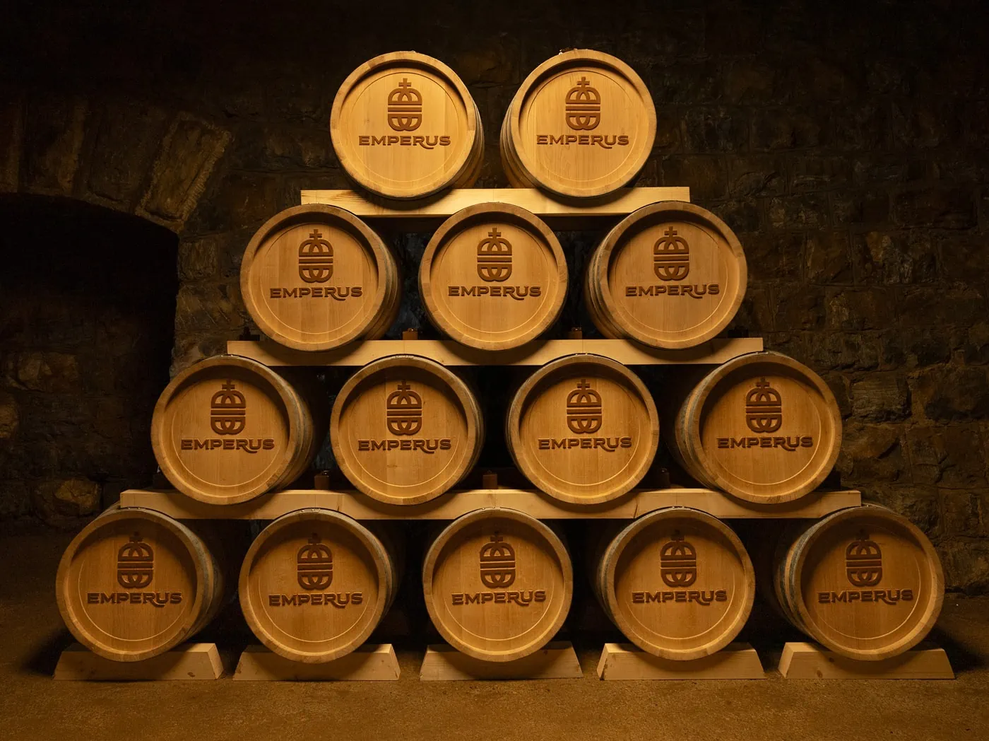 Šumadijska šljivovica, rakija od skoro 2 miliona dinara!!! - Bolja Zemlja